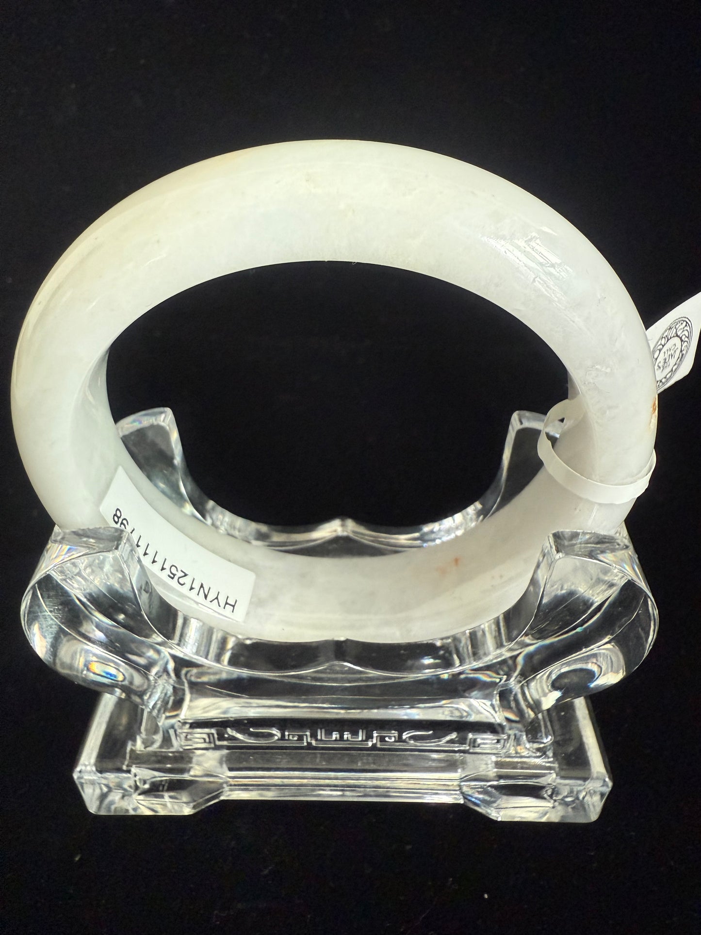 257. White moonlight Jade bangle – THE JADE's CALL